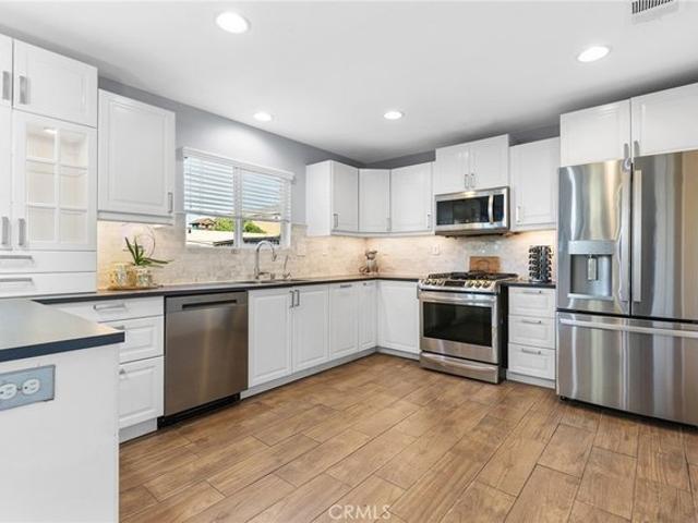 33956 Petunia St, Murrieta, CA 92563