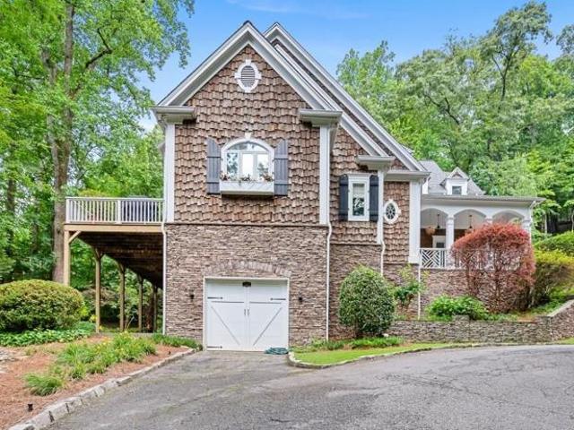 3395 Stillhouse Rd SE, Atlanta, GA 30339