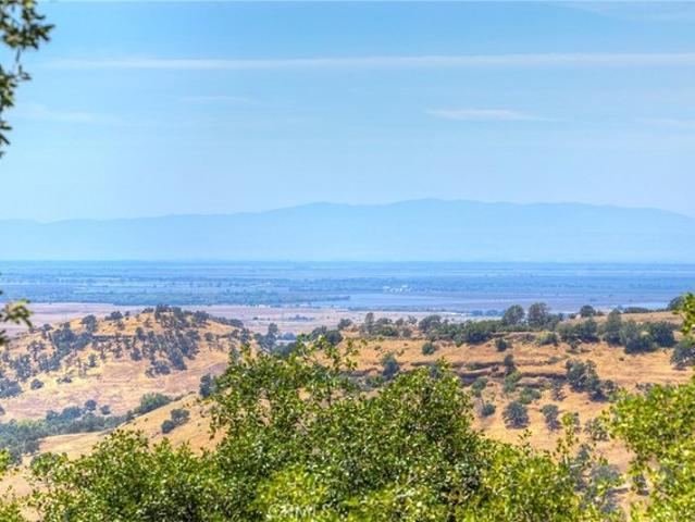 3395 Sunview Dr, Paradise, CA 95969