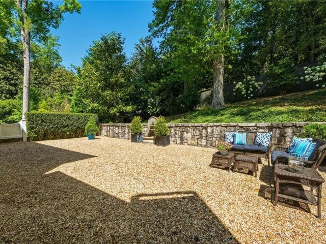 3395 W Paces Ferry Court NW