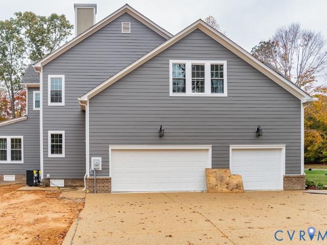 3395 Westport