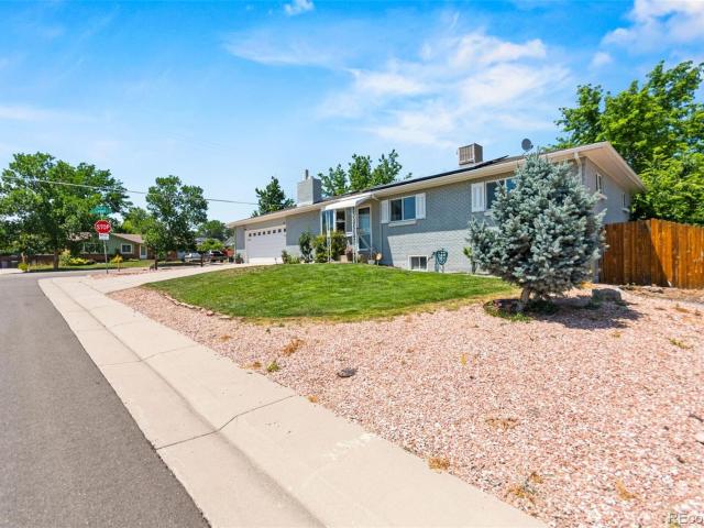 3397 W Tanforan Dr, Englewood, CO 80110 | MLS #6738