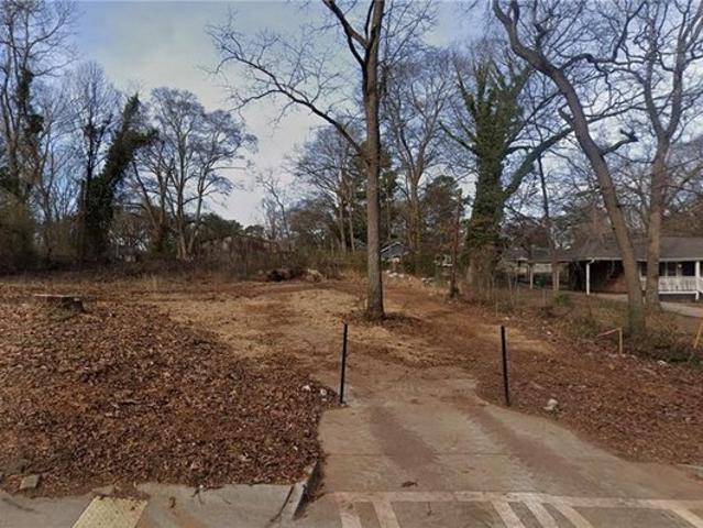 3398 Glenwood Rd, Decatur, GA 30032