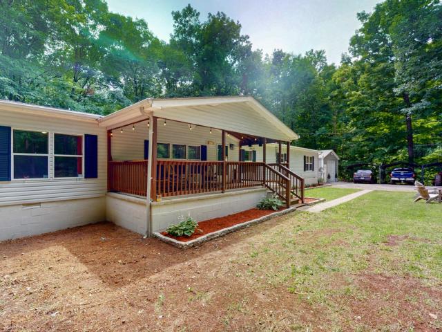 3398 Poplar Hill Rd