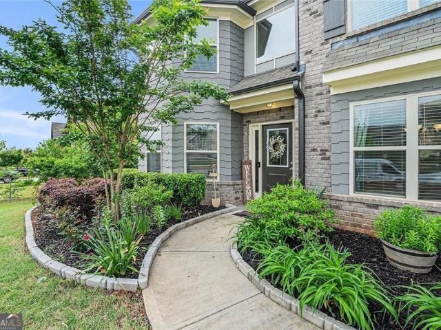 3399 In Bloom Way