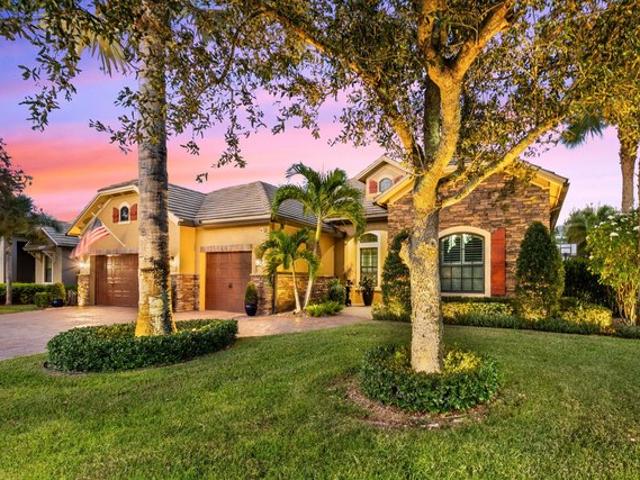 3399 Siena Cir, Wellington, FL 33414