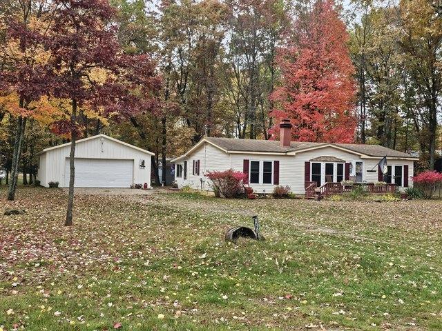3390 Hemlock Ave, Lake, MI 48632