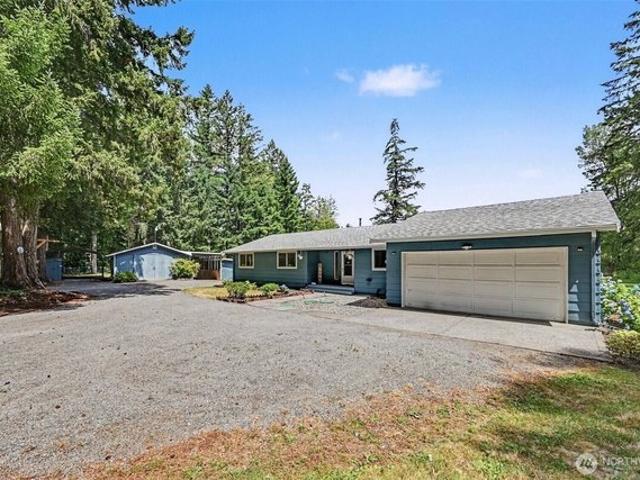 33913 4th Ave E, Roy, WA 98580