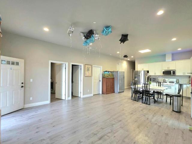 3391 E Hills Drive