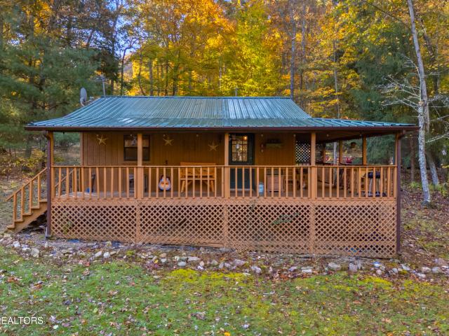 3391 Laurelwood Rd