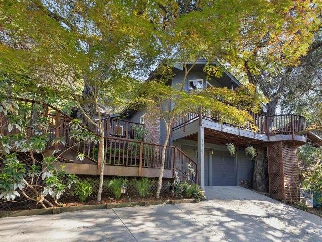339 Chesham Avenue