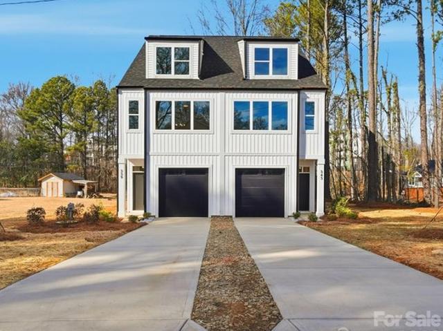 339 and 343 Gray Dr, Charlotte, NC 28213