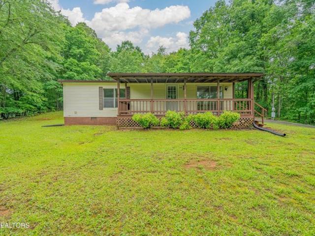 339 Bowers Rd, Harriman, TN 37748