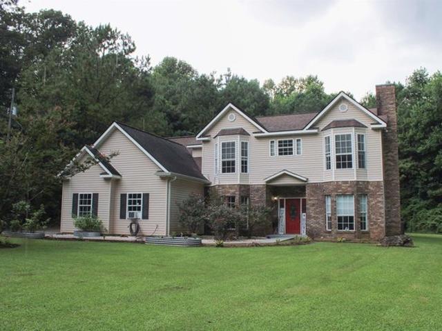 339 Bedwell St, Heflin, AL 36264