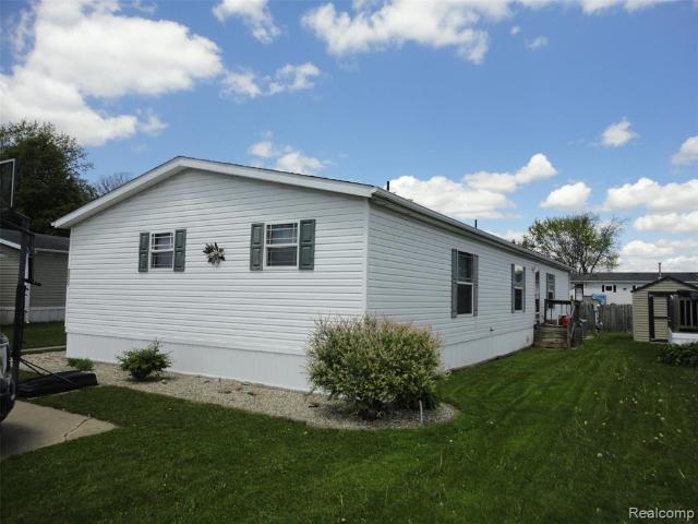 339 Blossom Circle
