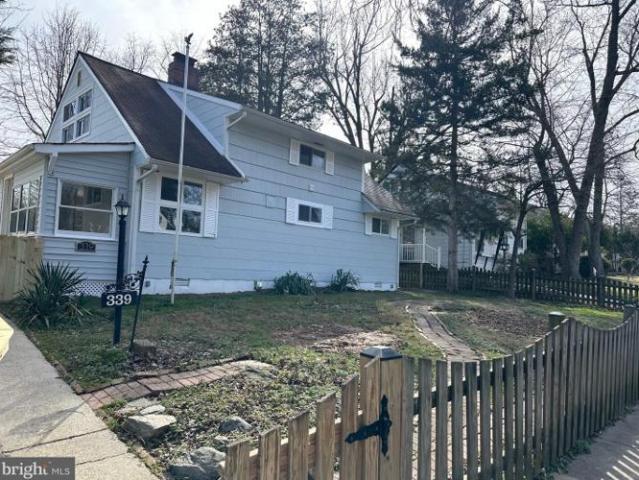 339 Dean Dr, Rockville, MD 20851