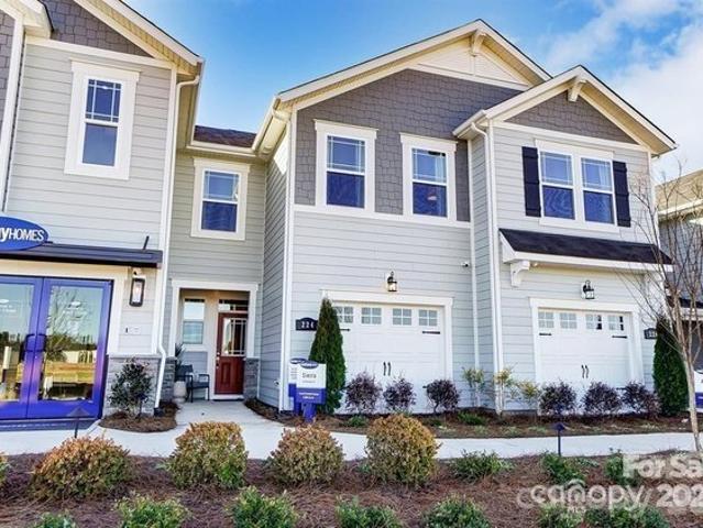 339 Laura Elizabeth Ln, Clover, SC 29710