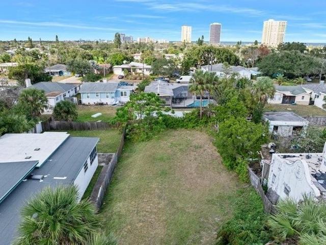 339 Manhattan Ave, Daytona Beach, FL 32118