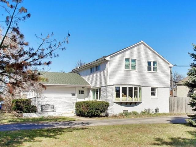 339 N Emroy Ave, Elmhurst, IL 60126