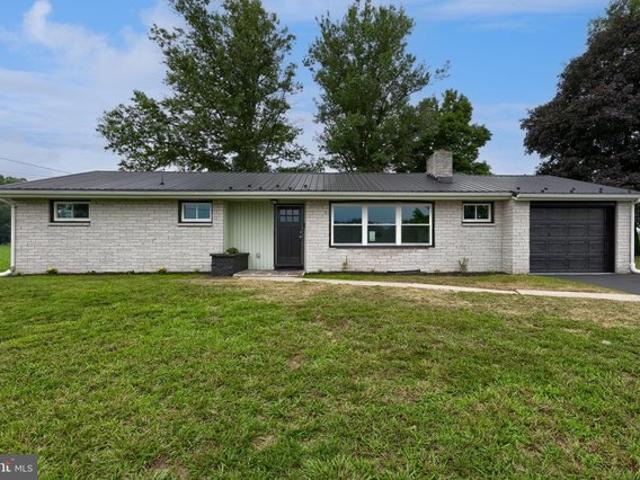 339 School Rd, Denver, PA 17517