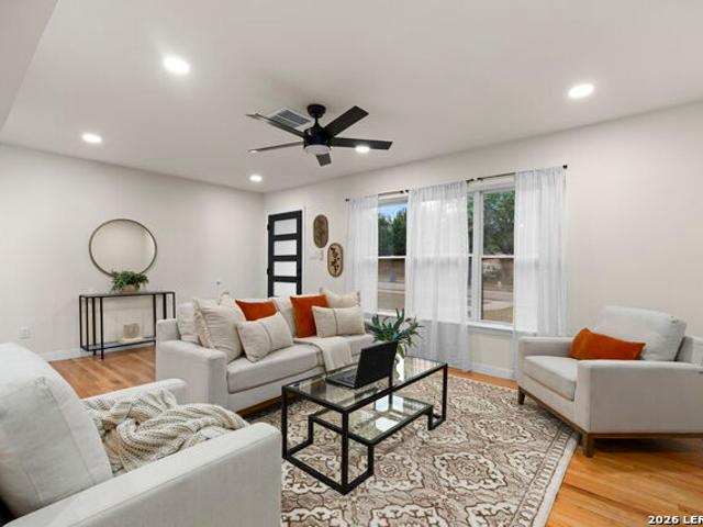 339 Springwood Ln