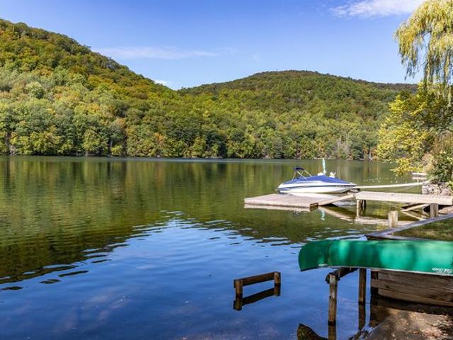 339 State Route 39, New Fairfield, CT 06812