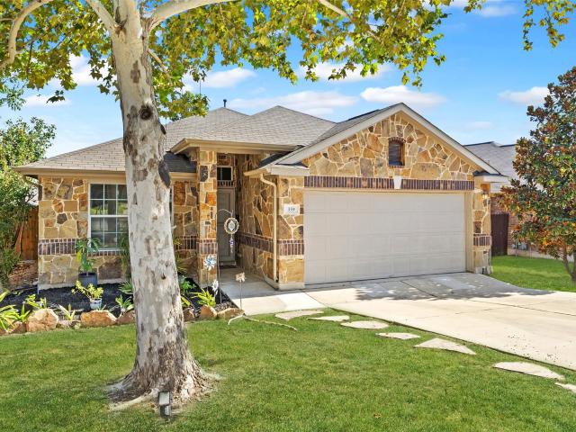 339 Strawberry Blonde Dr