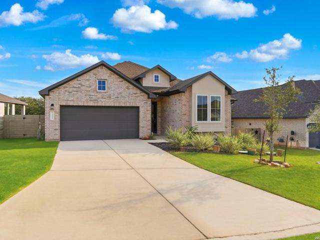 339 Sugarcane, New Braunfels, TX 78132