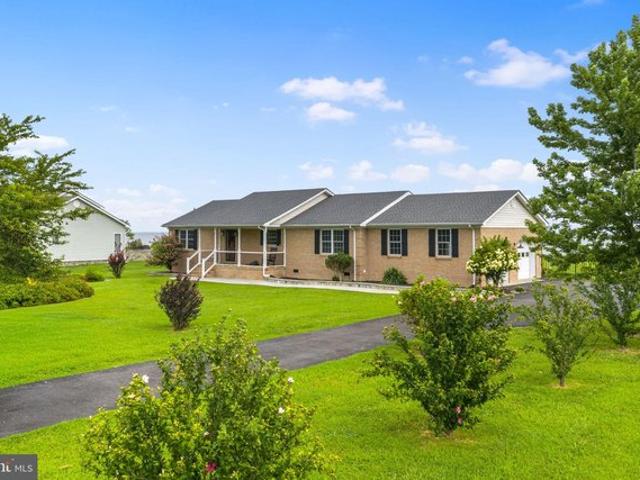 339 Potomac Dr, Heathsville, VA 22473