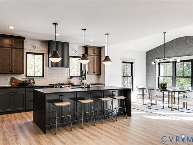 339 Pond View Ln, Goochland, VA 23103