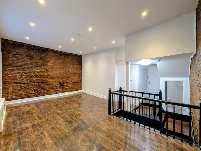 339 West 19th Street, New York, NY