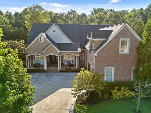 339 White Eagle Trl, Ringgold, GA 30736