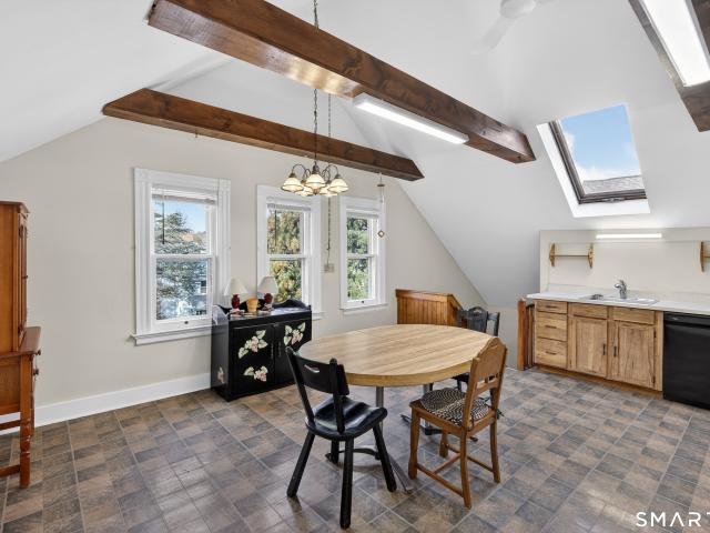 339 Willow St, Unit 3, New Haven, CT 06511 | MLS #24163 | Compass