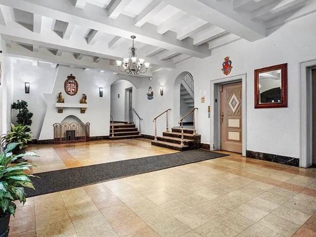 37 21 80th Street, Unit 4C