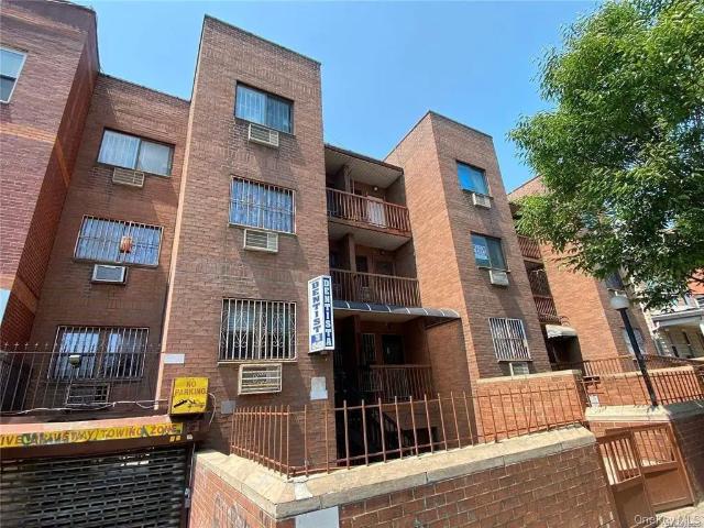 37 30 rd Street, Queens, NY