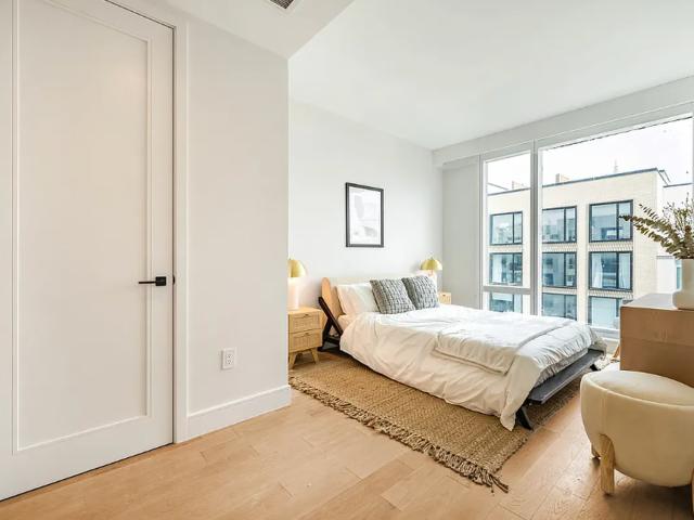 37 34 33rd Street, Unit 7I