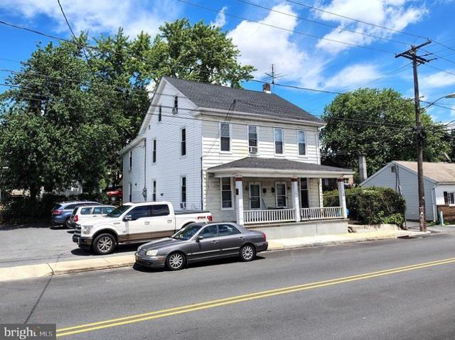 37 39 E Willow St, Elizabethtown, PA 17022