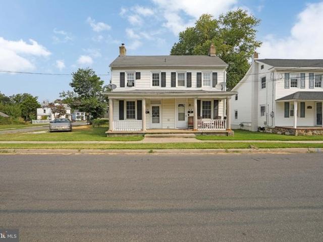 37 39 Green St, Woodstown, NJ 08098