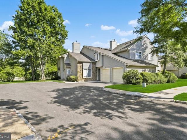37 Teal Ct, East Windsor, NJ 08520