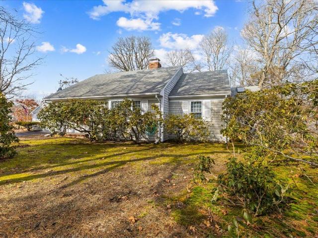 37 Touraine Way