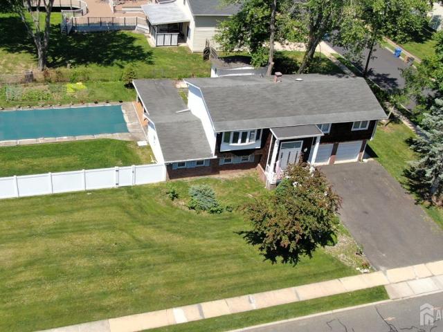 37 valley vale Drive