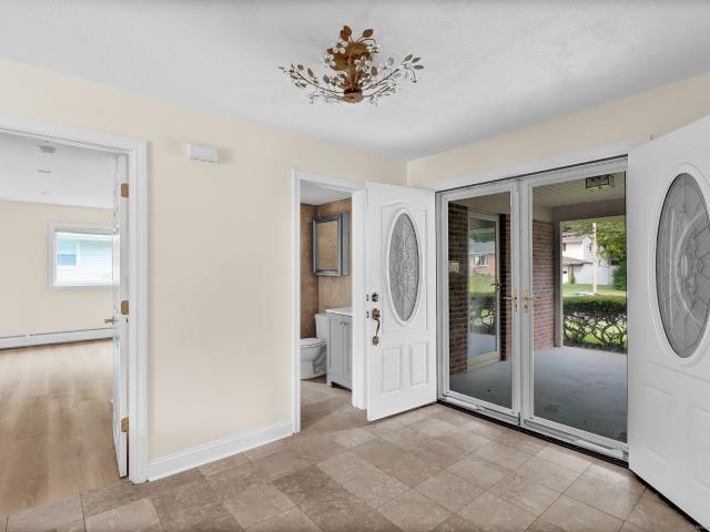 37 W Normandy Dr, West Hartford, CT 06107 | MLS #24166 | Compass