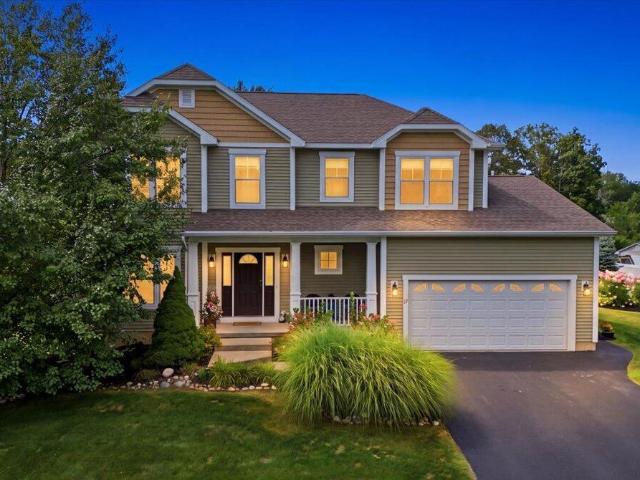 37 Walden Circle