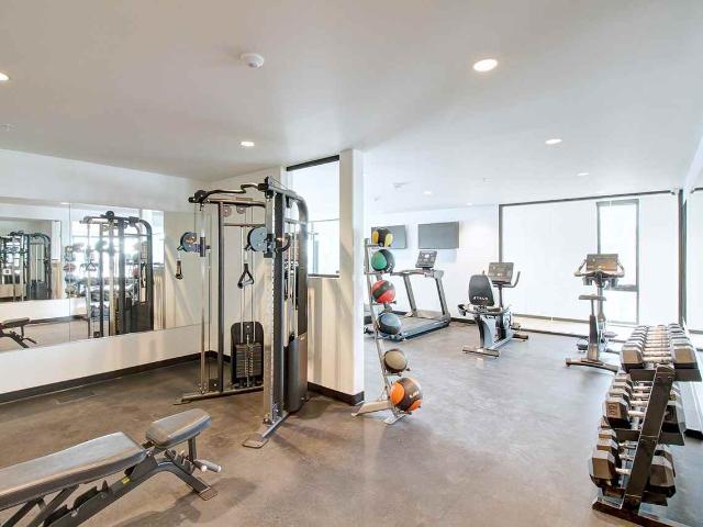 37 West Farnam 1 Bedroom Apartment for Rent at 3737 Farnam St, Omaha, NE 68131 Blackstone