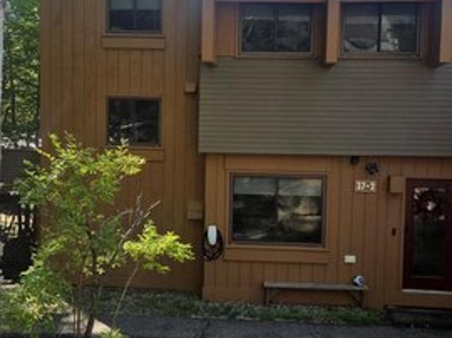 37 Whaleback Rd Units 1 & 2, Lincoln, NH 03251