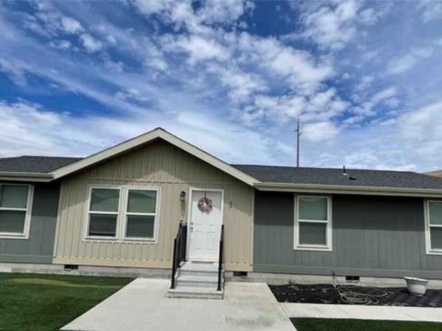 37 Wheatland Dr, Pomeroy, WA 99347