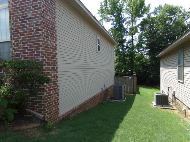 37 Woodridge Drive