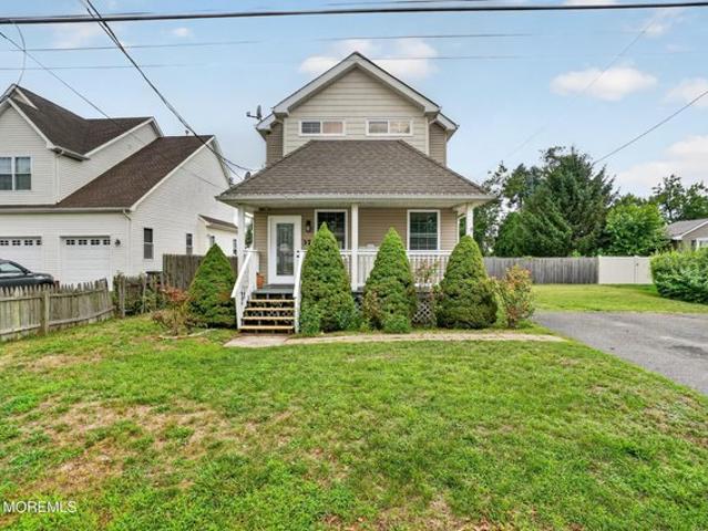 37 Wooley St, Matawan, NJ 07747