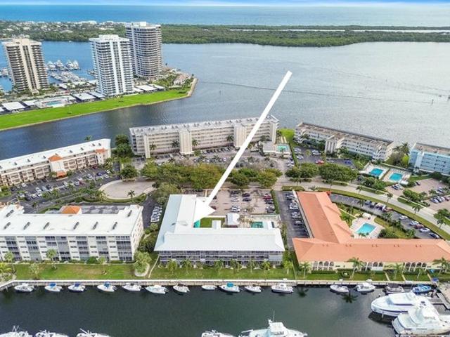 37 Yacht Club Dr Apt 303, North Palm Beach, FL 33408