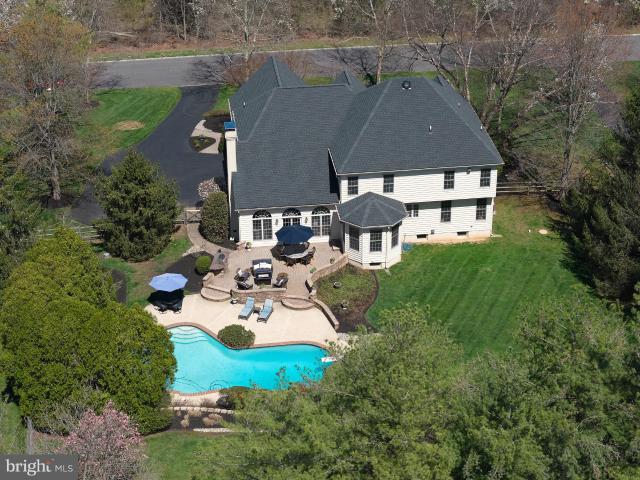 37 Alexanders Ct, Newtown, PA 18940 | MLS #PABU2116 | Compass